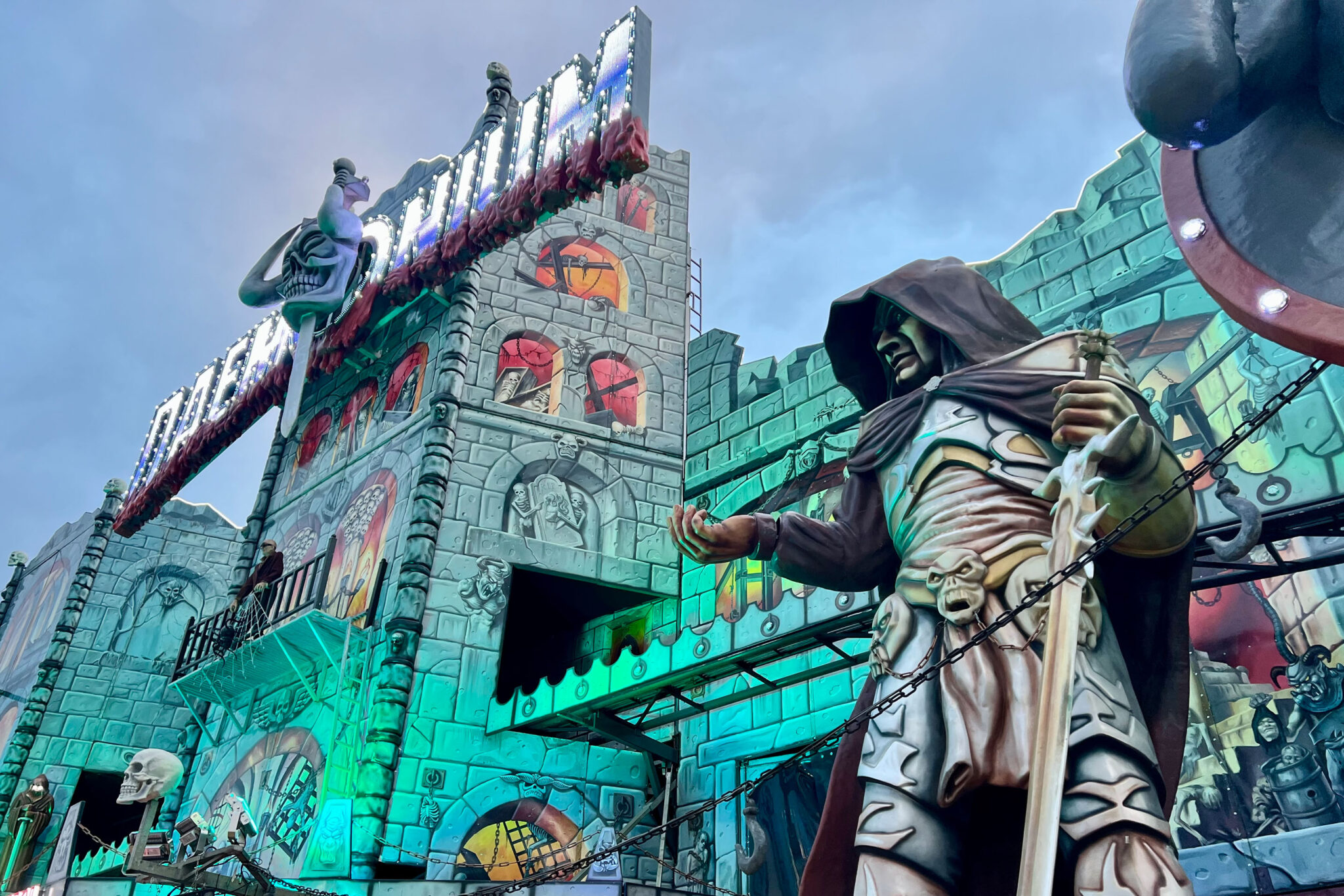 Daemonium ⋆ Prater.at